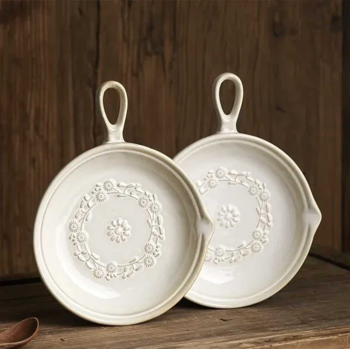 Handmade Retro Dish - Meizon